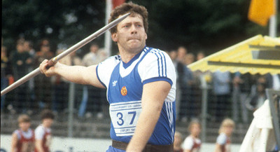 104-Meter-Werfer Uwe Hohn wird 60 | leichtathletik.de