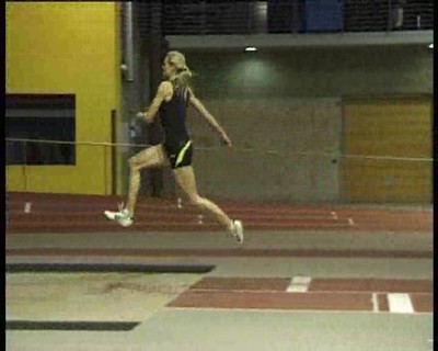 Weitsprung: Vollständiger Laufsprung | leichtathletik.de