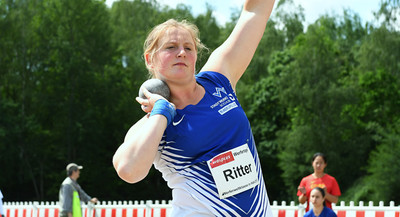 Neue Bestweite: Julia Ritter nähert sich den 18 Metern | leichtathletik.de
